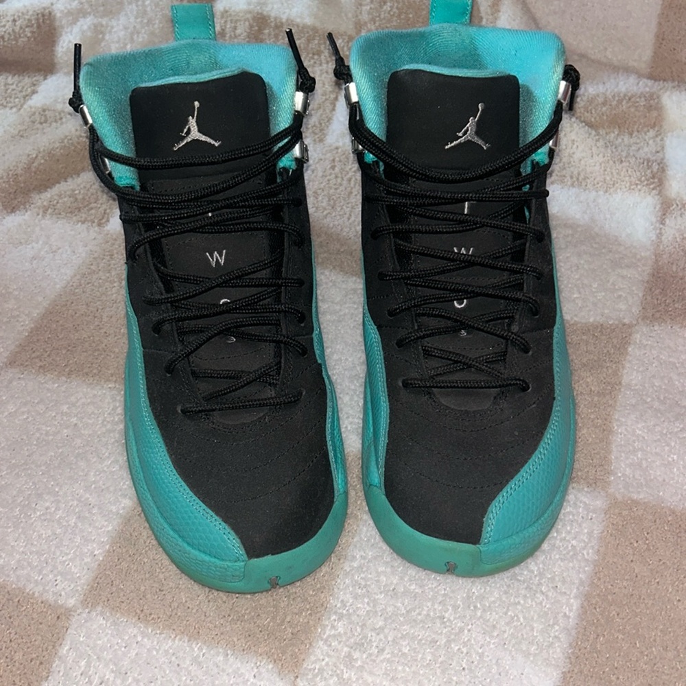Nike Air Jordan Retro Black Hyper Jade Shoes - Gem